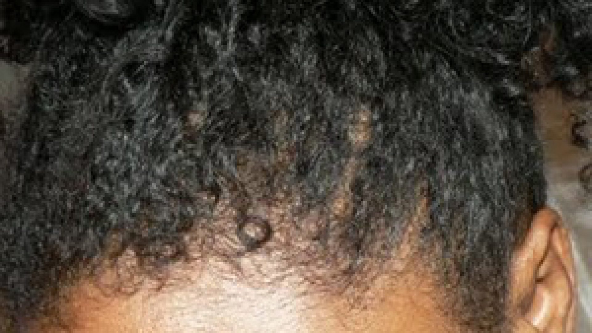 Smooth Edges Without Gel or a Brush! | Beautycon.com