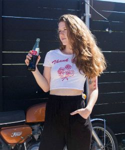 What I Learned From Embracing My Childhood Nerd | Beautycon.com