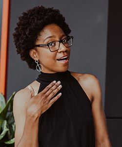 Why Jumpsuits and Afros are My Professional Attire #OOTD | NaturallyCurly