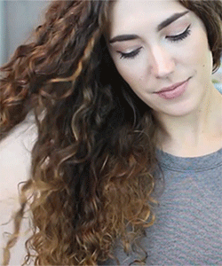 New Curly Girl Morning Hair Routine Creates Moisture-Sealed Curls that ...