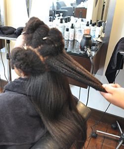 How to Find a Natural Hair Salon | NaturallyCurly