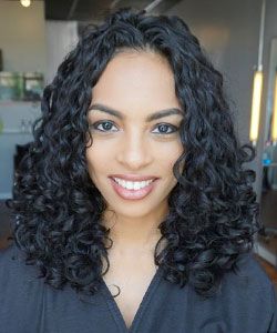 7 Styling Tricks to Stop Pyramid Head | NaturallyCurly