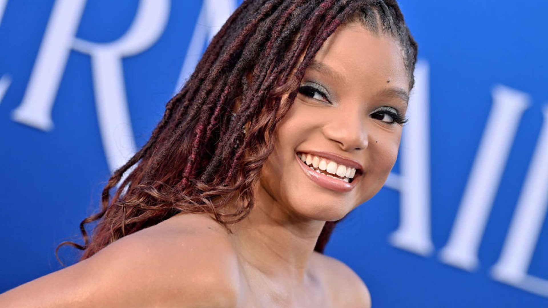 The Mermaidcore Hairstyles from the "Little Mermaid" Premiere ...