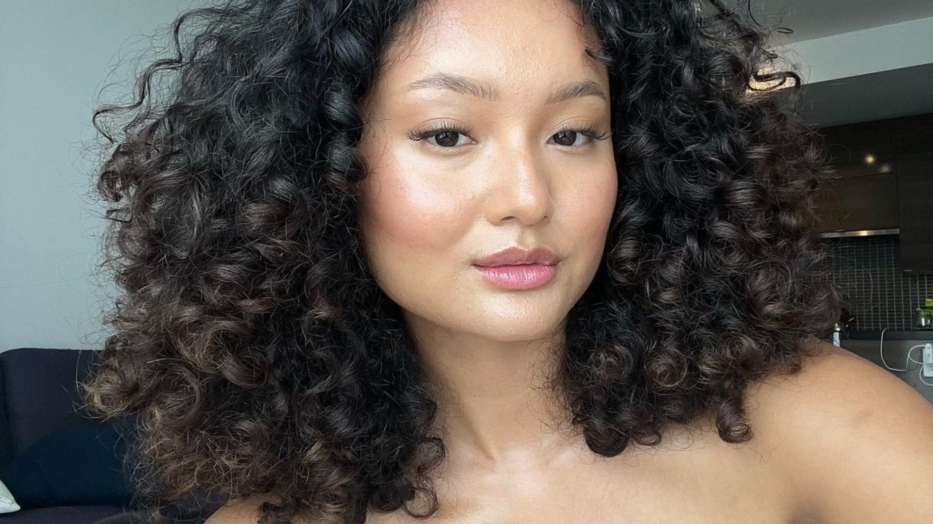 9 Holy Grail Hair Products for Type 3A Curls