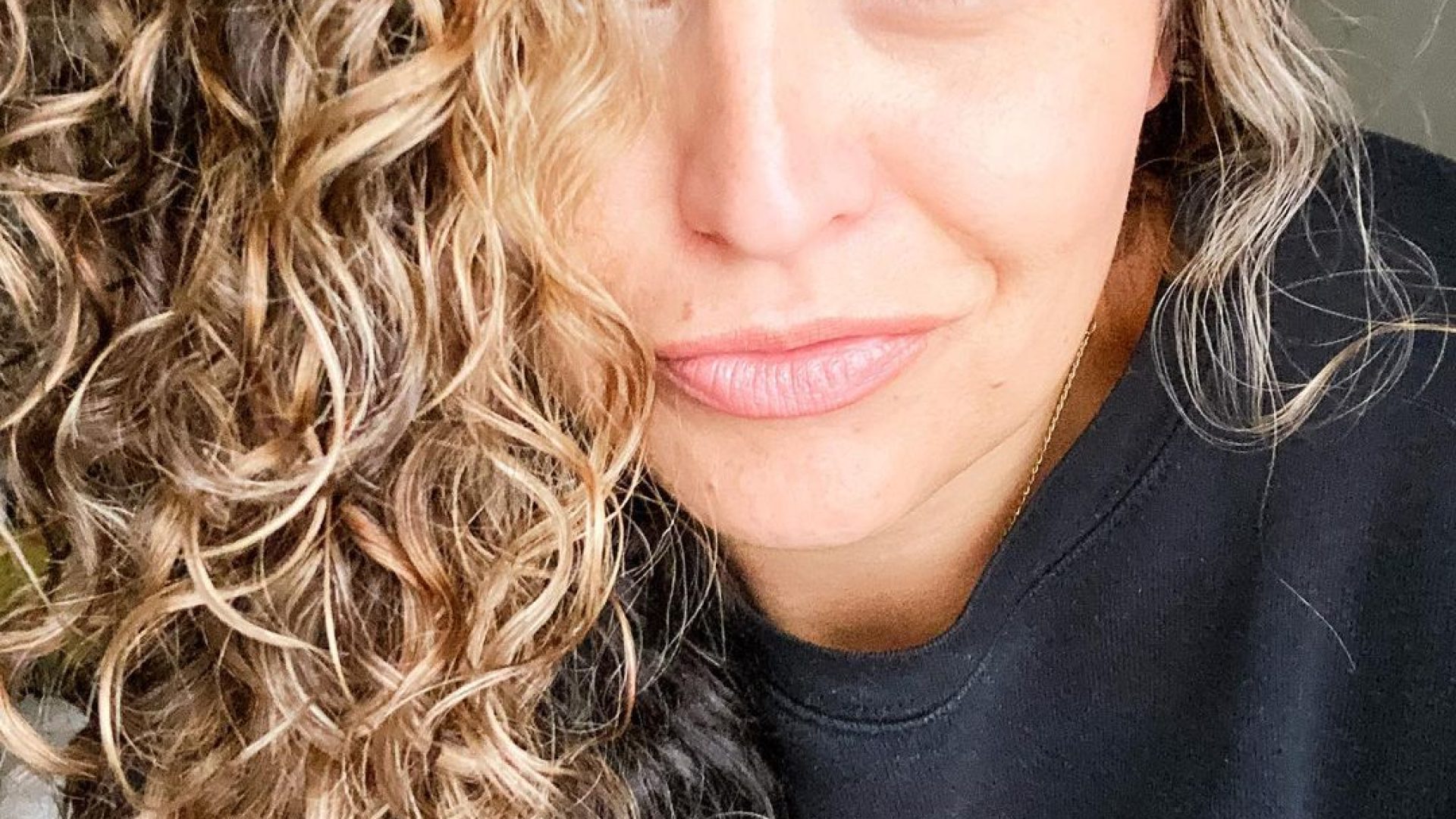 7 Quick Fixes for Limp Curls