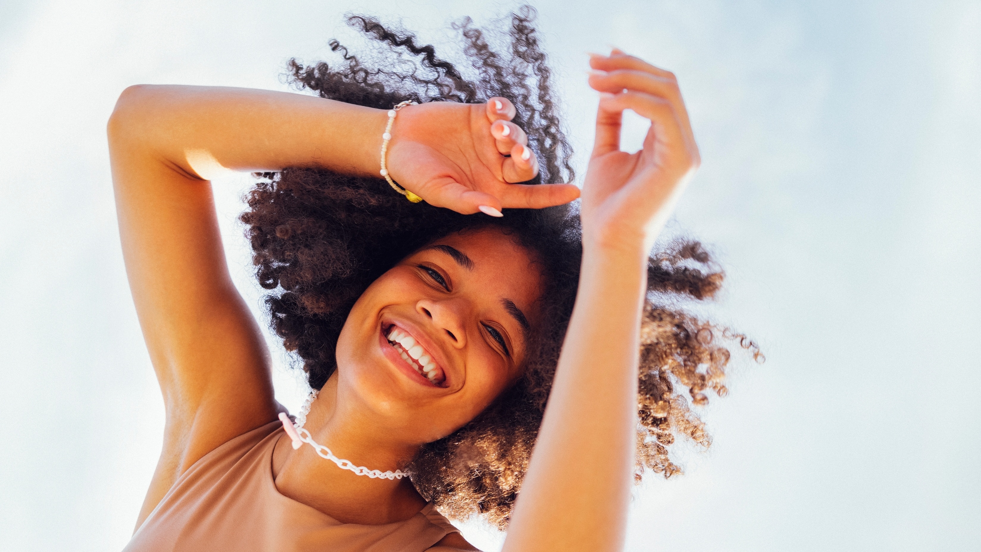 How To Diffuse Your Curly Hair The Correct Way | NaturallyCurly